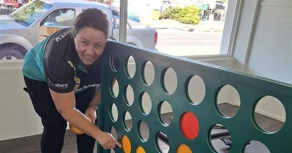 Supporting Sarina | selectability